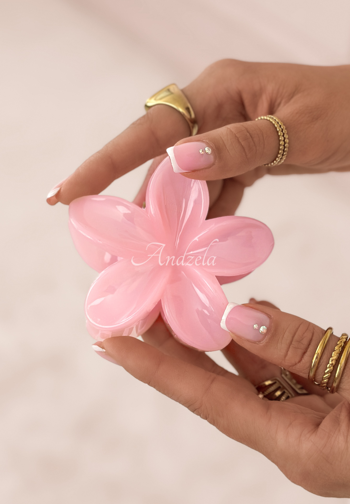 Wildflower Wonders flower hair clip powder pink - Andżela Online Store