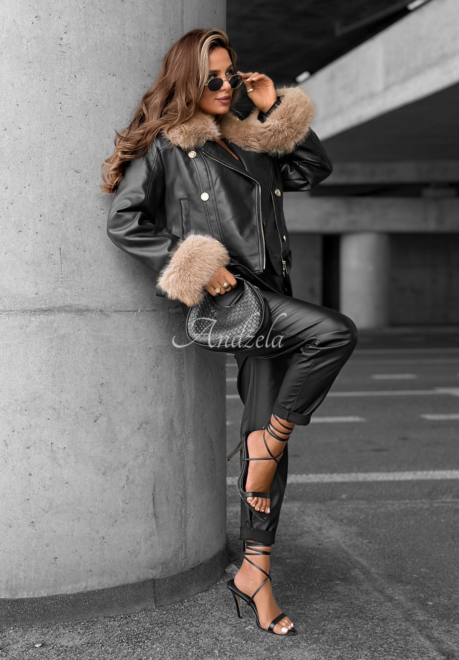 Short leather ramones with fur The Woodlands black - Andżela Online Store