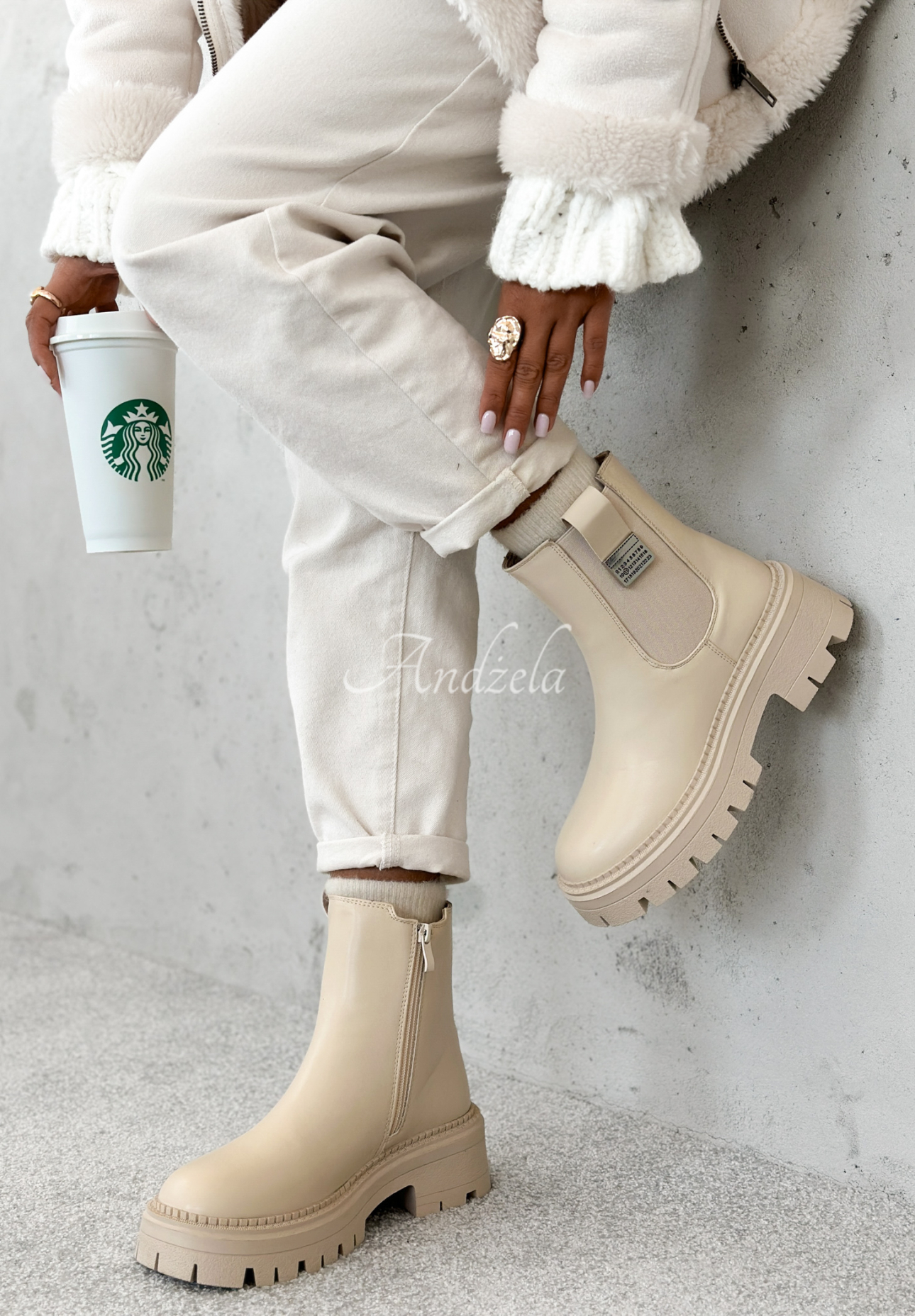 White Mountain light beige leather boots - Andżela Online Store