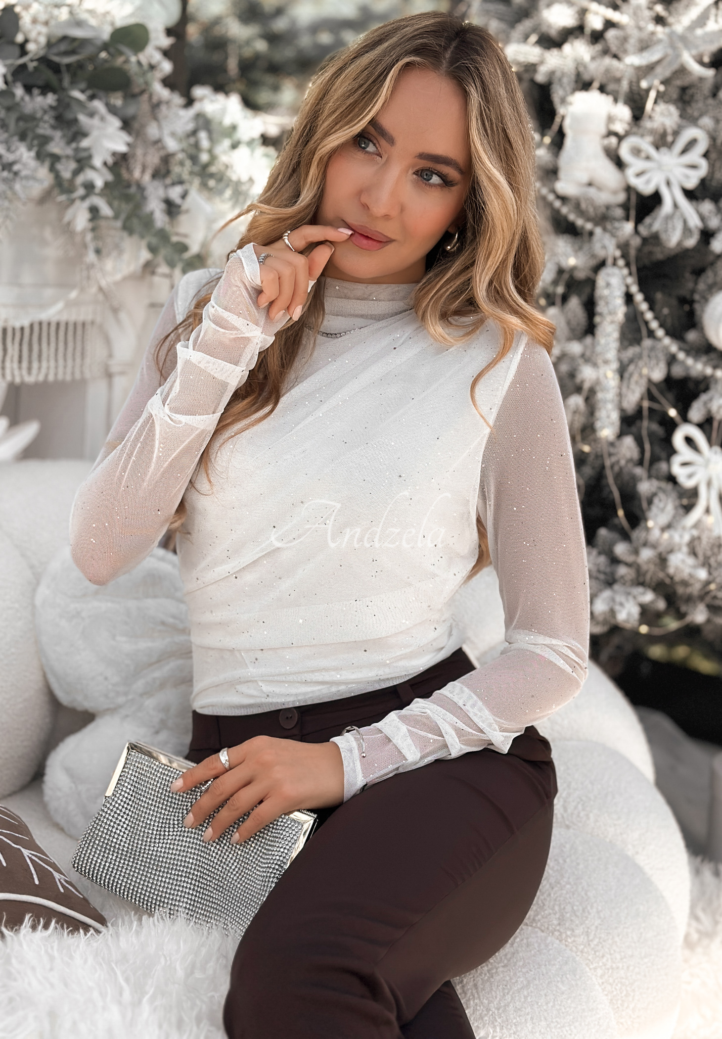 Brocade mesh blouse with creases Time Of The Year white - Andżela ...